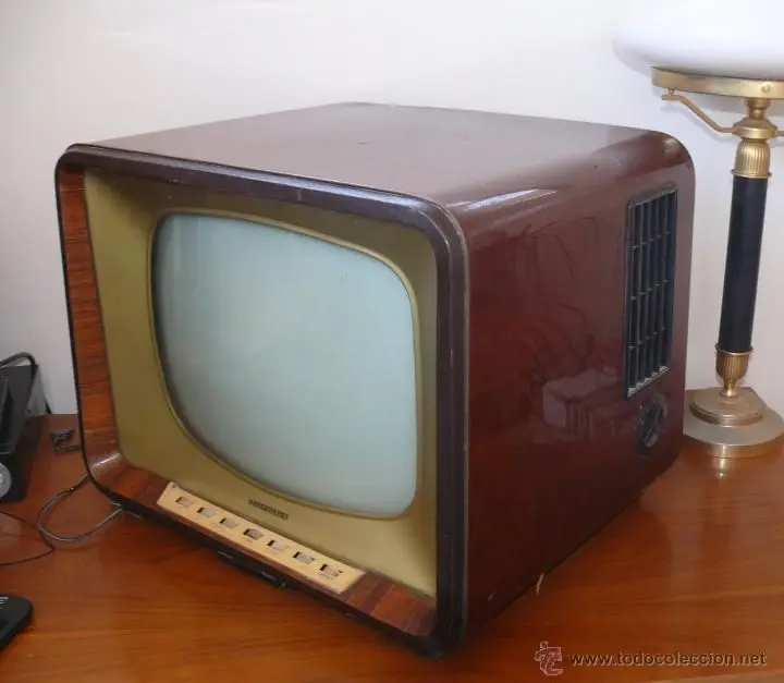 Historia Y Funcionamiento De Los Televisores A Válvulas | Repuestos Tv